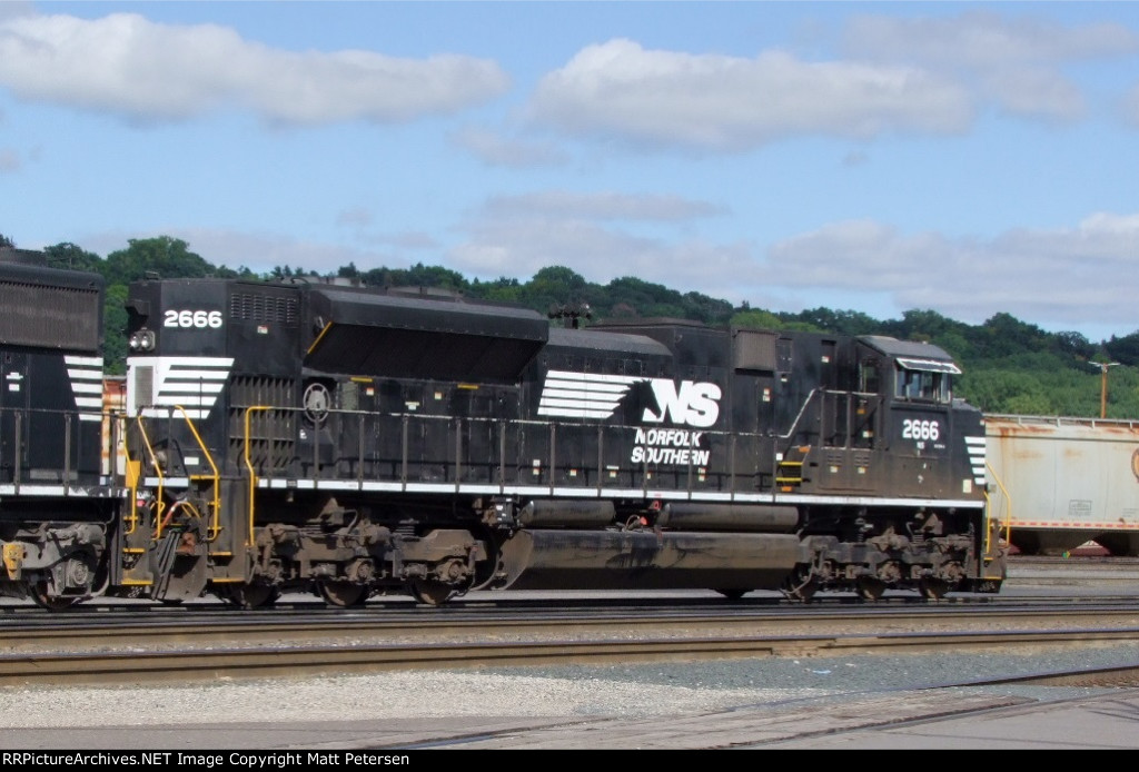 NS 2666
